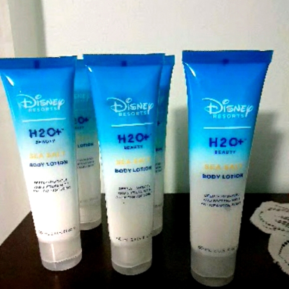 Disney | Skincare | 6 Disney H2 Bundle | Poshmark